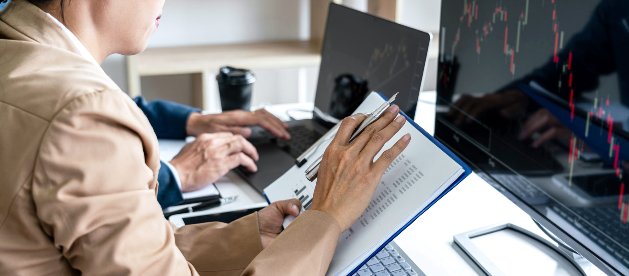 ¿Cómo la inteligencia artificial puede ahorrar tiempo y esfuerzo en el ...